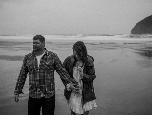 Hello there! – Guilded Grey