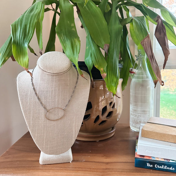 Mae – Guilded Grey