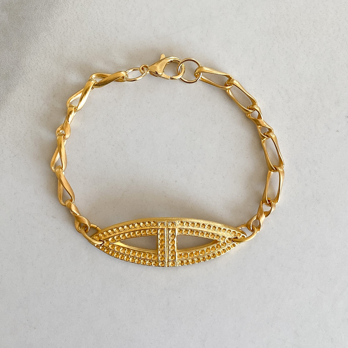 Collins – Guilded Grey