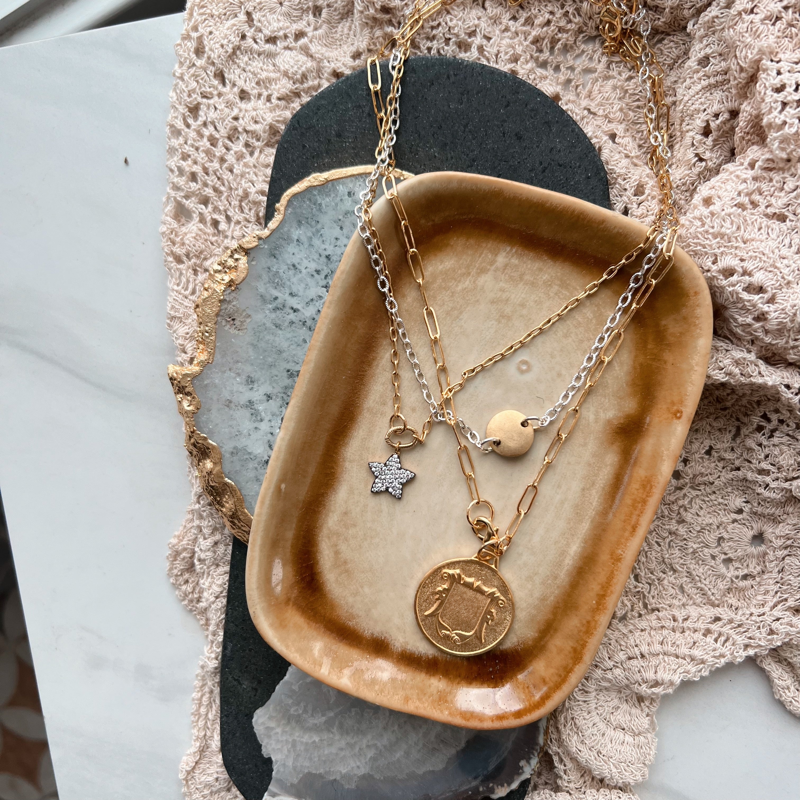 Alta Set – Guilded Grey